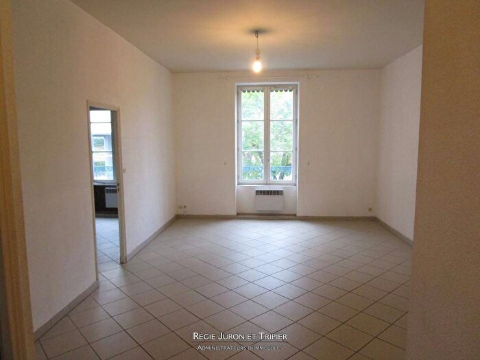 Appartement à louer - Valmy, Lyon ème arrondissement - 2 pièces - 1 chambre