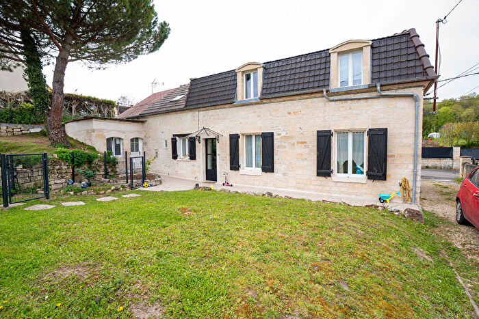 Cires-lès-Mello : Maison 4 pièces à vendre