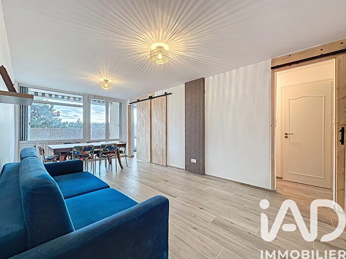 Appartement à louer - Oullins, Glacière, Montmein - 3 pièces - 2 chambres