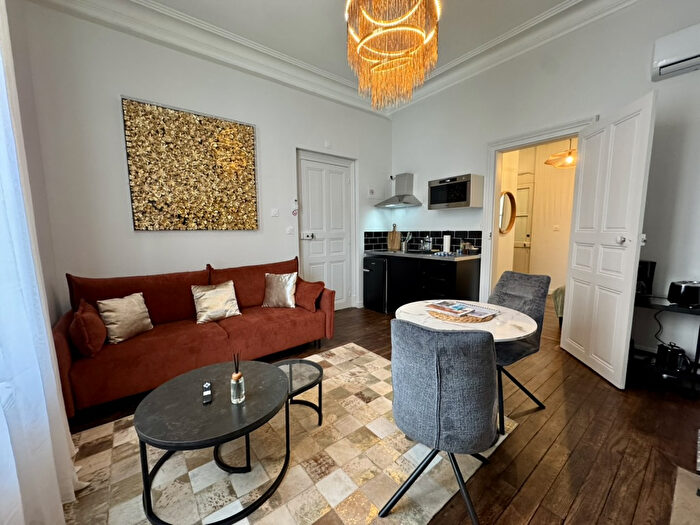 Appartement à louer - Saumur, Nantilly - 2 pièces - 1 chambre