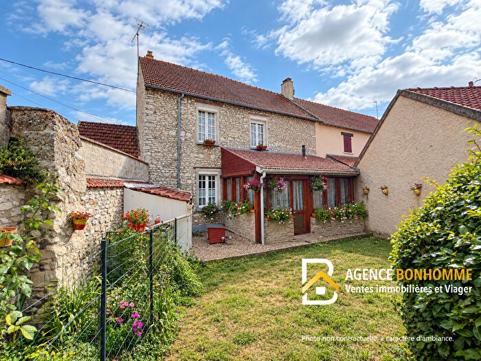 Maison 5 pièces à Guernes, à vendre