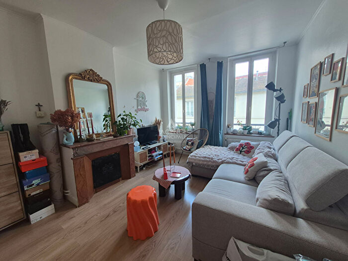 Appartement à vendre - Saint-Germain-en-Laye, Centre-ville, Quartiers forestiers - 2 pièces - 1 chambre