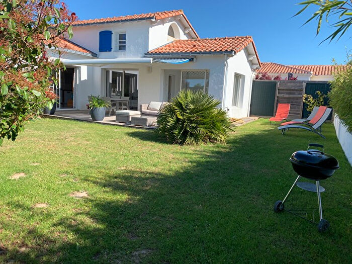 Maison à vendre - Préfailles - 4 pièces - 3 chambres