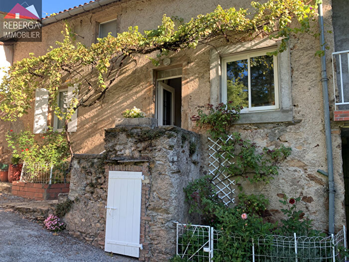Maison à louer - Sauveterre - 4 pièces - 3 chambres