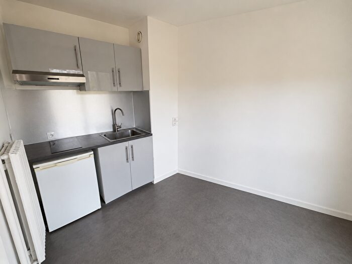 Saint-Étienne, La Métare, Le Portail Rouge, Fauriel, Villeboeuf : Appartement 1 pièce à louer