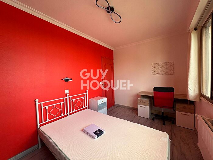 Appartement à louer - Capeyon-Les Pins, Mérignac - 4 pièces - 1 chambre