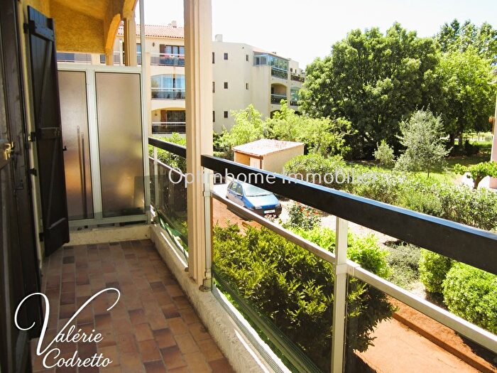 Appartement à vendre - Hyères, Gare, Godillot - 2 pièces - 1 chambre