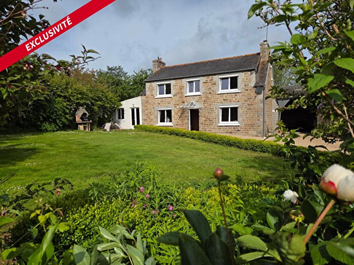 Maison 5 pièces à Pluzunet, à vendre