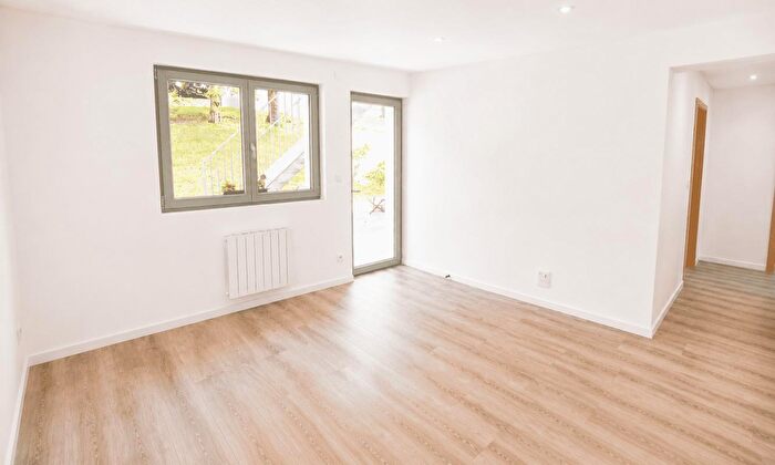 Coyrière : Appartement 3 pièces à louer