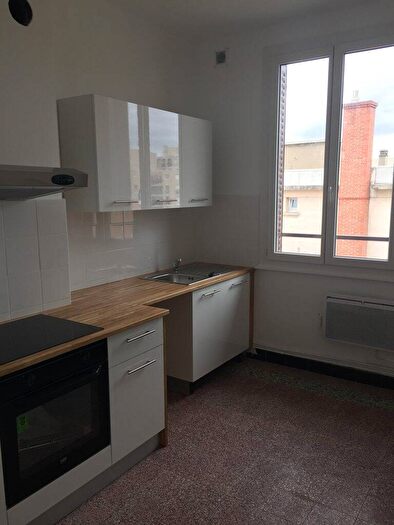 Appartement à louer - Lyon ème arrondissement - 3 pièces - 2 chambres