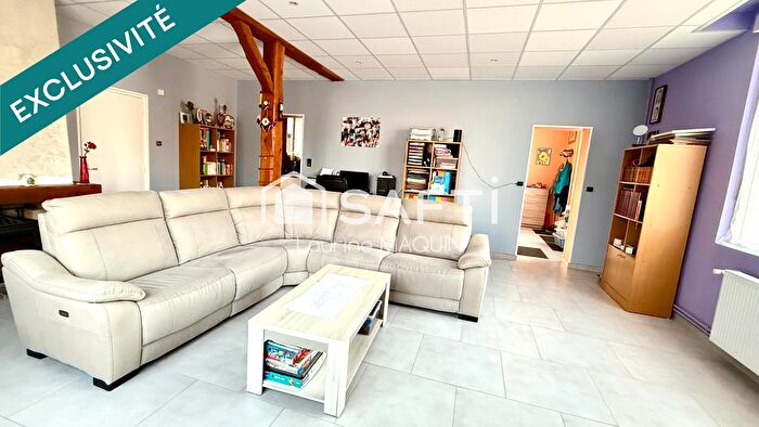 Maison à vendre - Crépy - 7 pièces - 5 chambres