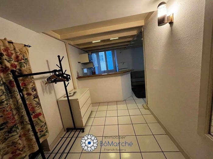 Appartement 2 pièces à Vieux-Nice, à louer
