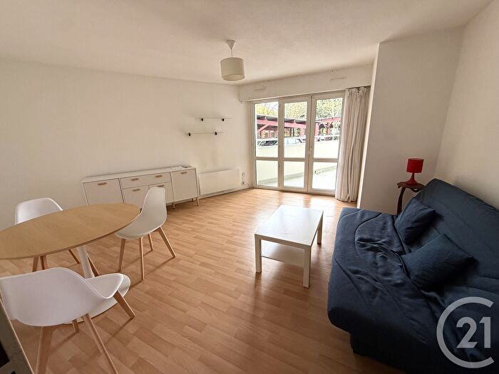 Appartement à louer - Mérignac, Centre-ville - 2 pièces - 1 chambre