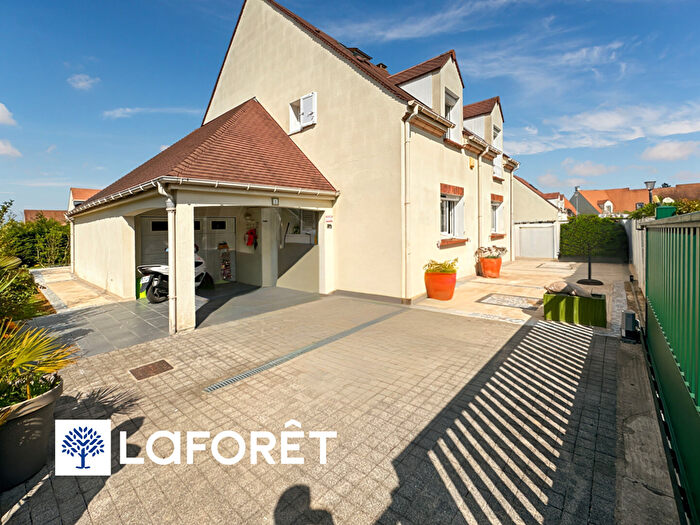 Maison à vendre - Villemoisson-sur-Orge - 7 pièces - 4 chambres