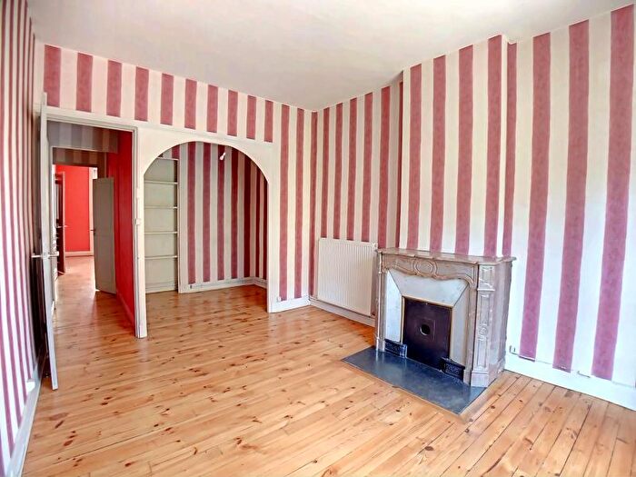 Appartement à louer - Saint-Étienne, La Métare, Le Portail Rouge, Fauriel, Villeboeuf - 2 pièces - 1 chambre