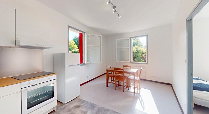Salmiech : Appartement 1 pièce à louer