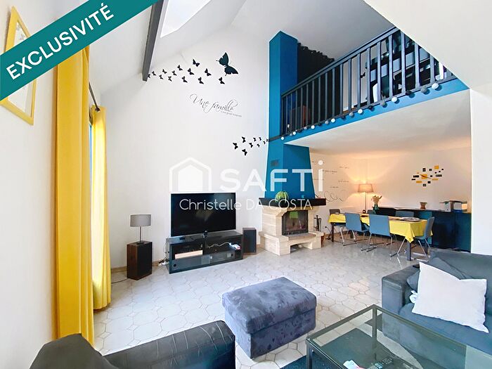 Maison à vendre - Pontault-Combault, Berchères - 7 pièces - 5 chambres