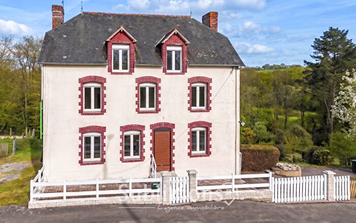 Maison à vendre - Loyat - 6 pièces - 5 chambres