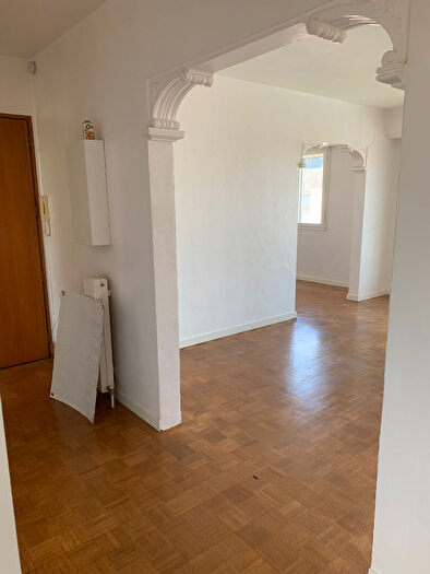 Appartement 4 pièces à Pau, Centre-ville, à louer