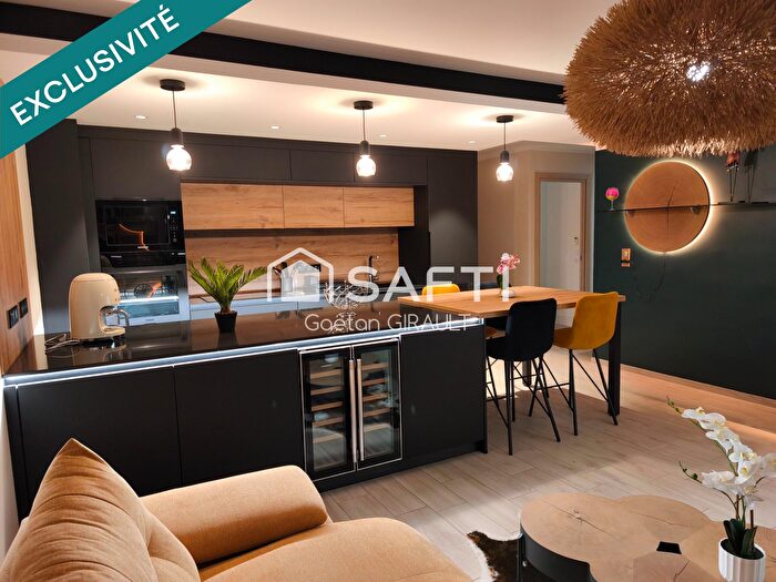 Appartement à vendre - Bastia, Centre-ville, Cardo - 3 pièces - 2 chambres