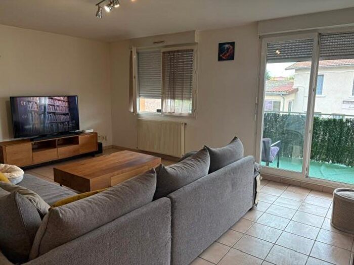 Appartement 3 pièces à louer à Saint-Maurice-lExil