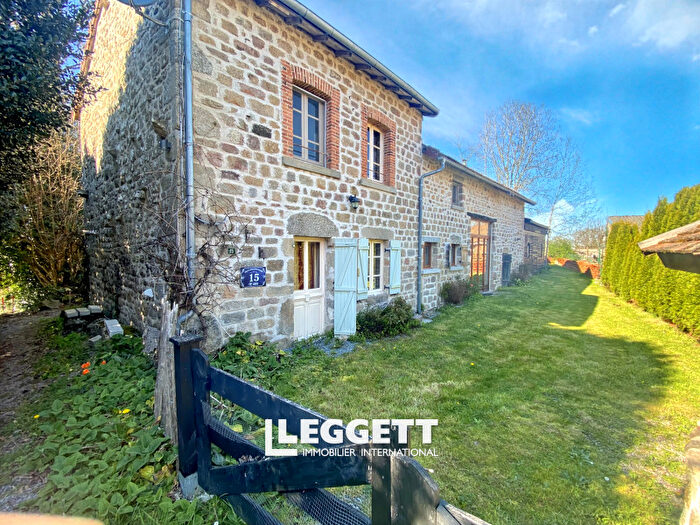 Maison 7 pièces à vendre - Saint-Yrieix-la-Montagne