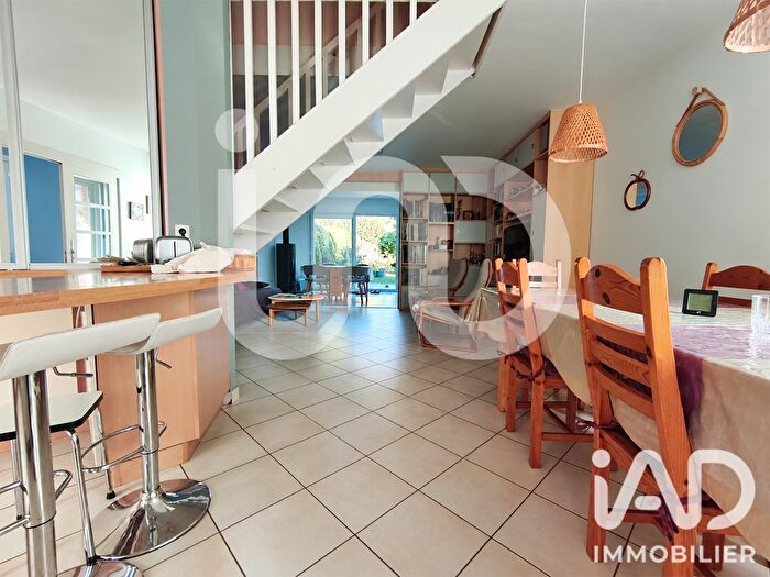 Maison 6 pièces à Loos, Oliveaux, à vendre