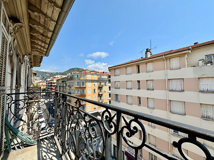 Appartement à vendre - Nice, Riquier - 3 pièces - 2 chambres