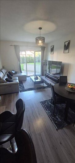 Appartement à louer - Abbé Niort-Jean Moulin, Le Blanc-Mesnil - 4 pièces - 3 chambres