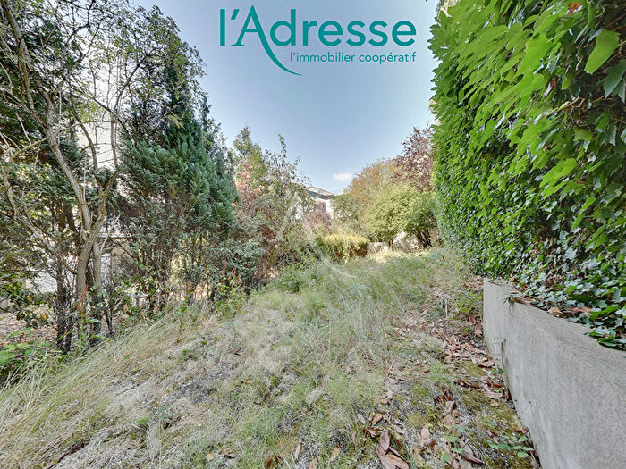 Noisy-le-Grand, Centre-ville - Appartement 2 pièces à vendre