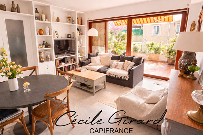 Appartement à vendre - Béziers, Champ de Mars - 3 pièces - 2 chambres