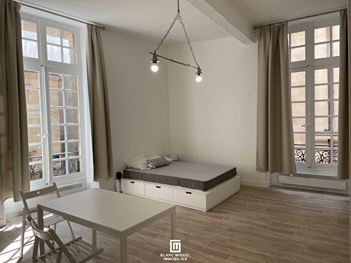 Bordeaux, Victor Hugo : Appartement 1 pièce à louer