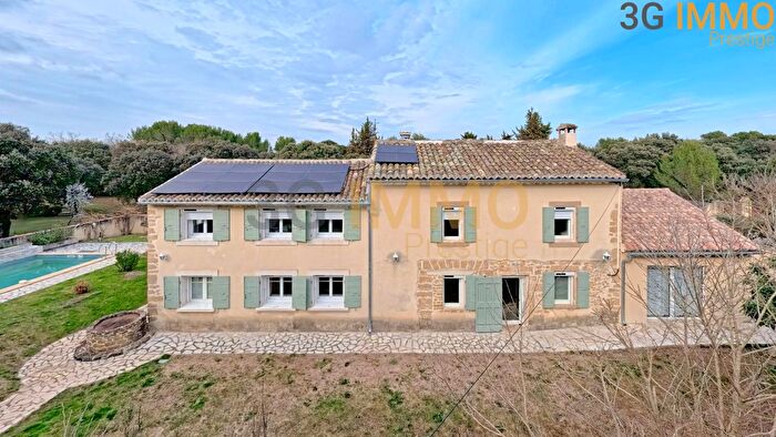 Maison à vendre - Sérignan-du-Comtat - 9 pièces - 6 chambres