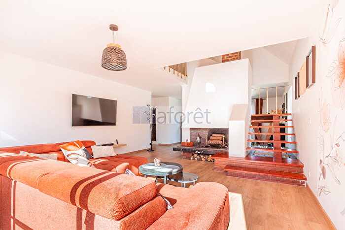 Maison à vendre - Sainte-Geneviève-des-Bois, Paul Vaillant Couturier - 8 pièces - 5 chambres