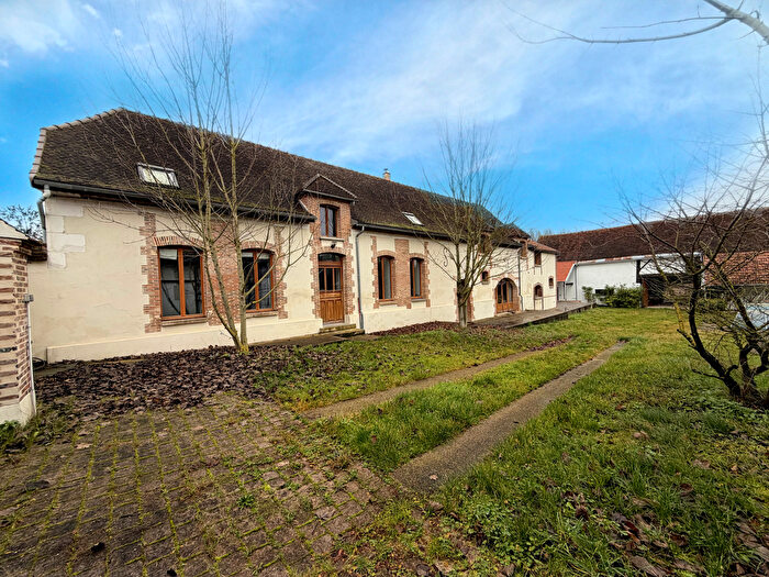 Maison à vendre - Longueville-sur-Aube - 8 pièces - 4 chambres