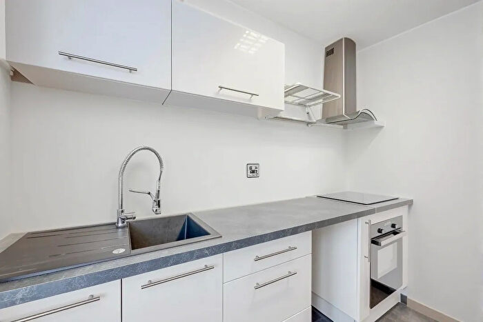 Appartement 2 pièces à Champigny-sur-Marne, Centre-ville, Coteaux, à vendre