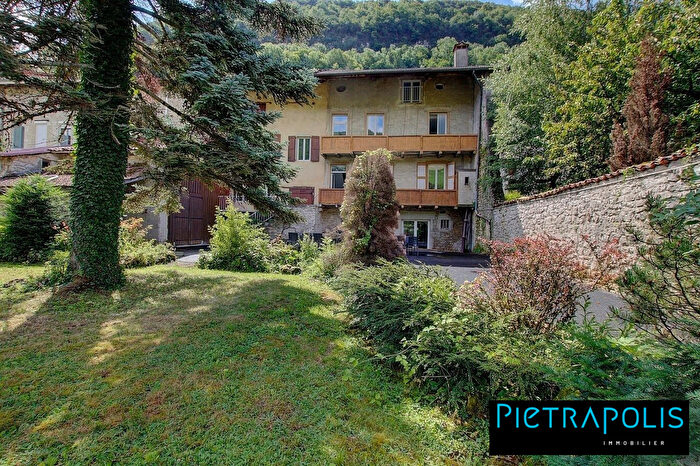 Maison à vendre - Cerdon - 12 pièces - 8 chambres