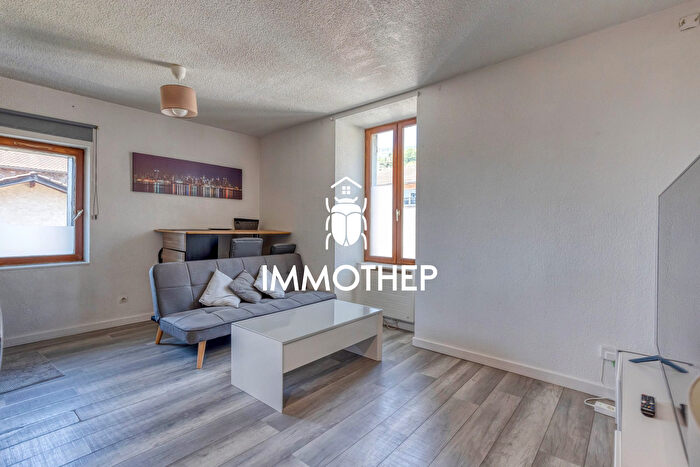 Appartement à vendre - Meylan, Haut Meylan, Charlaix - 2 pièces - 1 chambre