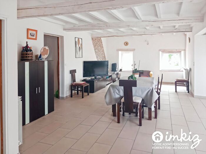 Maison 5 pièces à Saint-Pierre-de-Buzet, à vendre