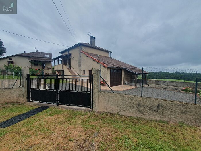 Saint-Cirgues : Maison 4 pièces à louer