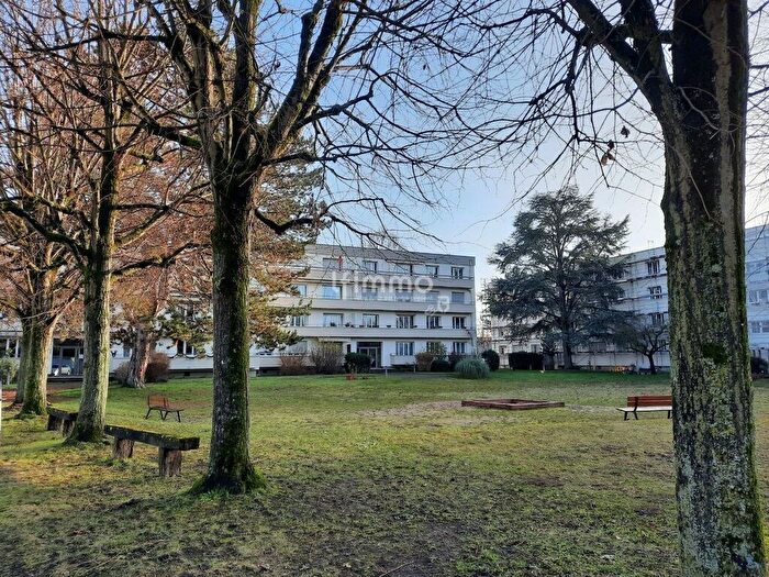 Appartement à vendre - Strasbourg - 4 pièces - 2 chambres