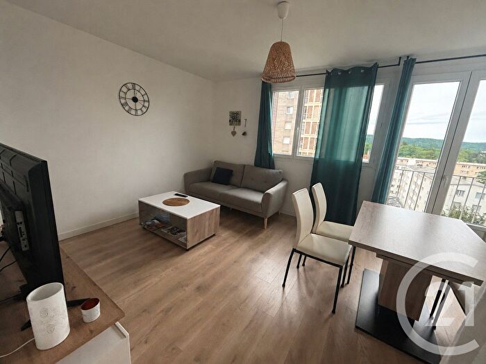 Besançon, Montrapon, Fontaine Ecu, Montboucons, Montjoux : Appartement 4 pièces à vendre