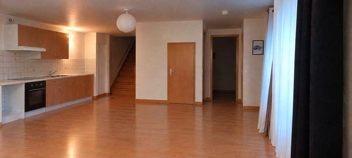 Appartement 3 pièces à Saint-Just-la-Pendue, à louer
