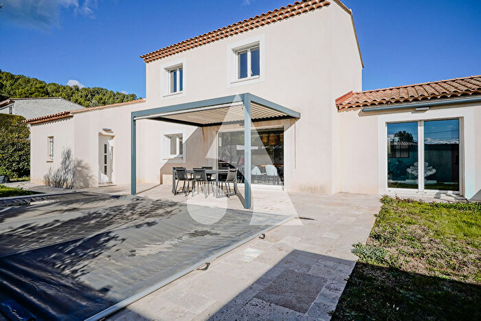 Maison à vendre - Meyreuil - 6 pièces - 4 chambres