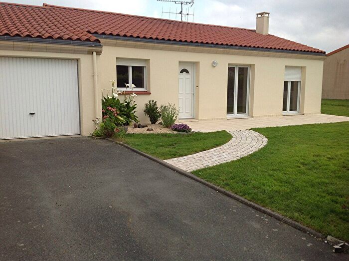 Maison 5 pièces à Chemillé-en-Anjou, à louer