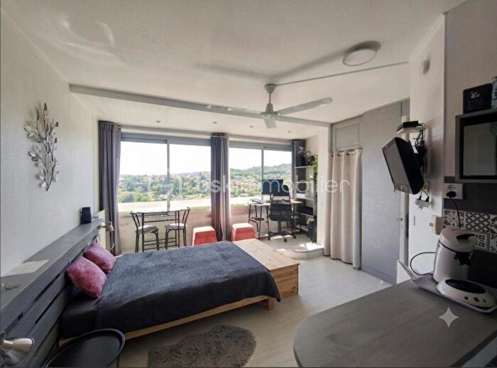 Appartement 1 pièce à Gréoux-les-Bains, à vendre