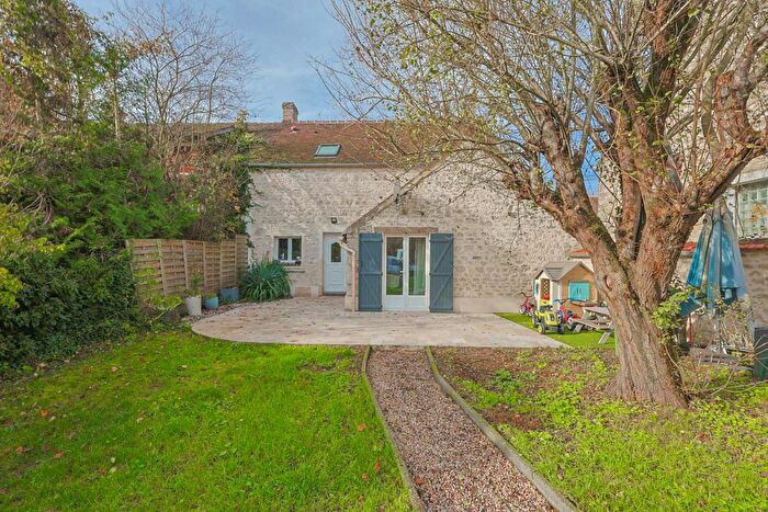 Maison à vendre - Dordives - 4 pièces - 3 chambres