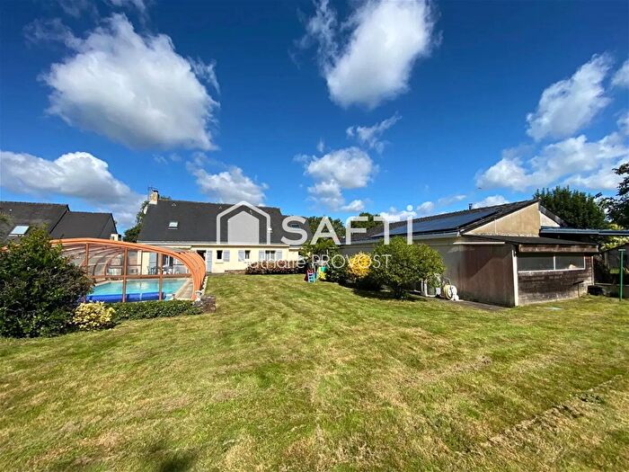 Maison à vendre - Herbignac - 8 pièces - 6 chambres