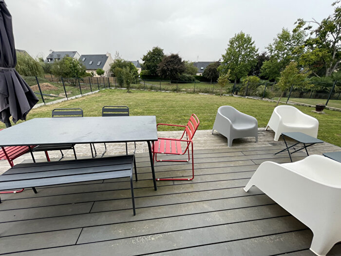 Maison à vendre - Saint-Erblon - 8 pièces - 5 chambres