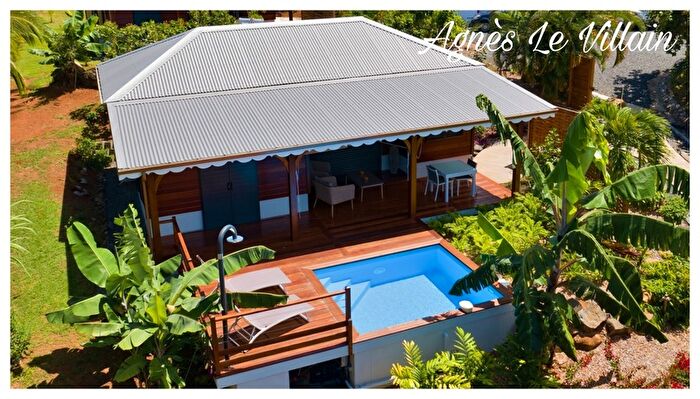 Maison à vendre - Sainte-Rose - 15 pièces - 9 chambres